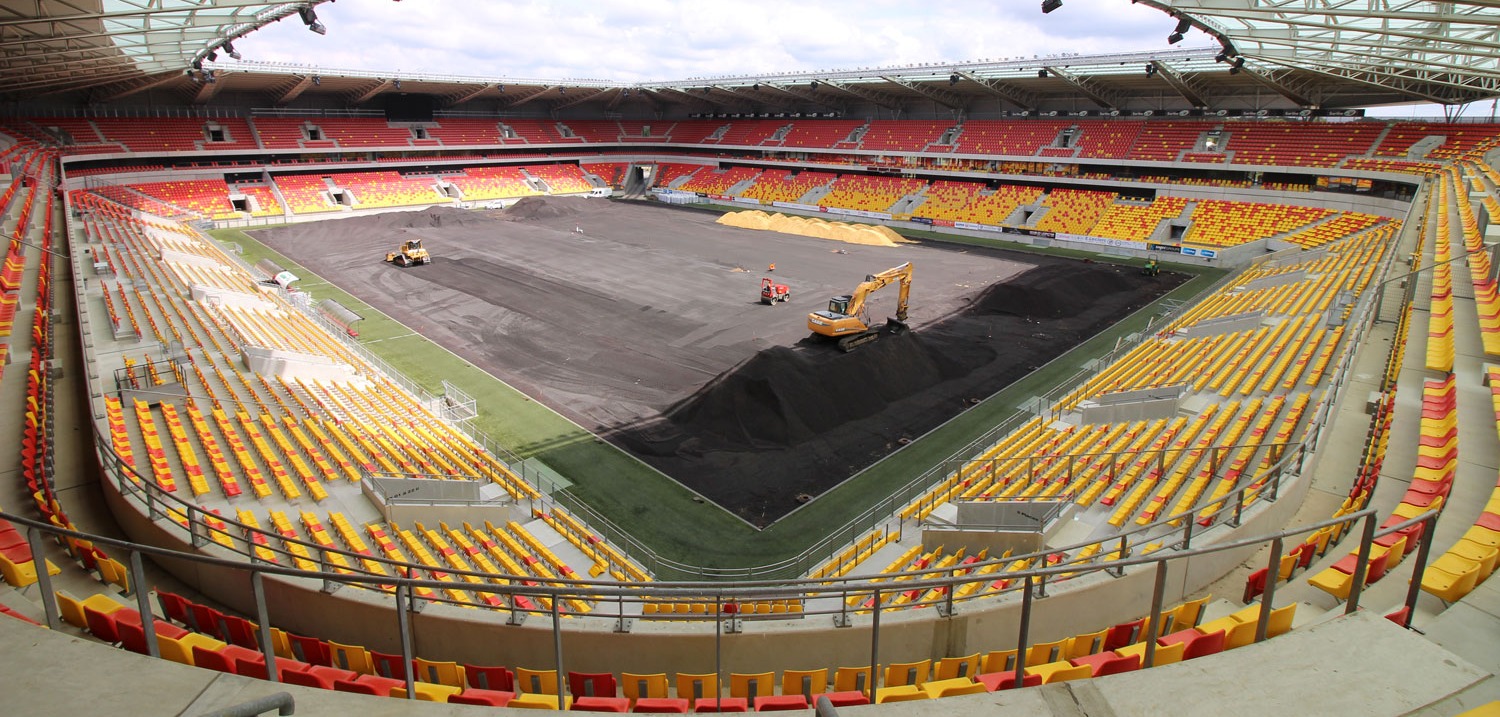 MMArena performs Europe's first ever pitch transfer | Stadia Magazine